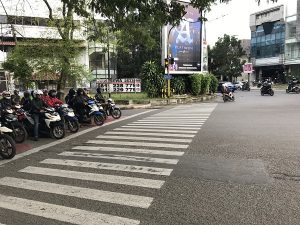 Pedestrian Crossing – Signalised – Road Safety Toolkit